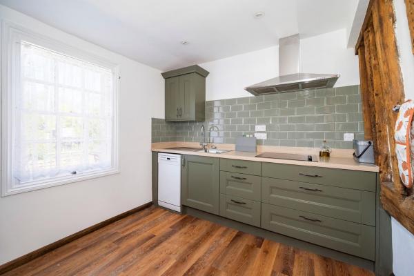 Long Melford Apartment - Timeless Luxury - Stanstead