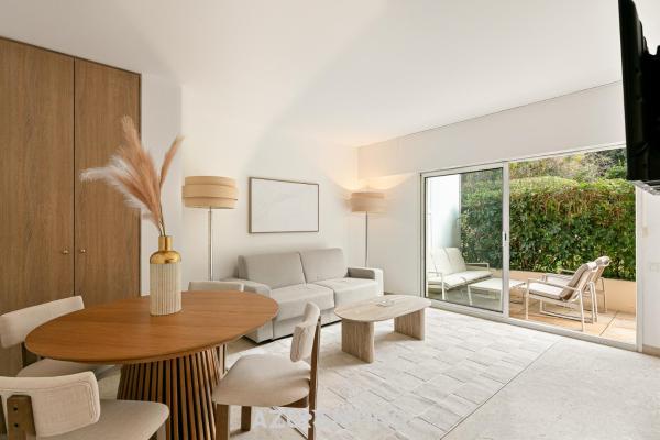 Azurenting - T2 Golden Gate - Piscine - Clim - Terrasse - Plage de Cannes