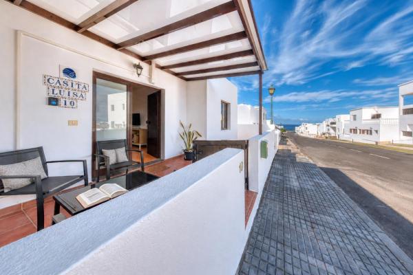 Casita Luisa - Ping Pong And 300m To The Beach By Lanzarote Vacation Homes - Lanzarote