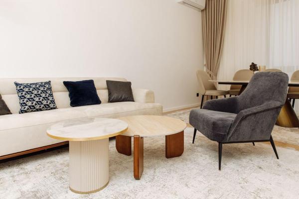 4room, 2br Modern Apartment In City Center Dushanbe - Dushanbe