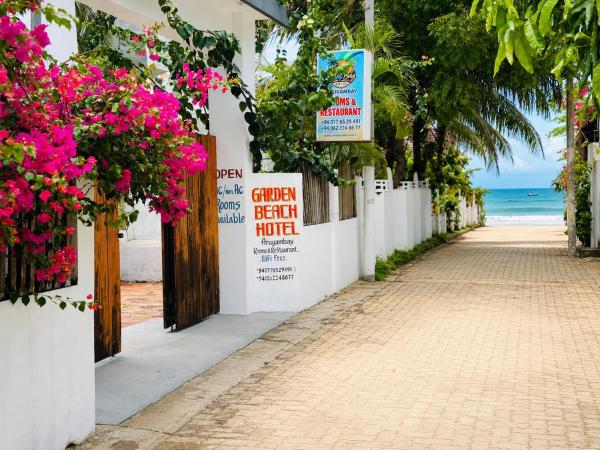 Garden Beach Hotel - Sri Lanka