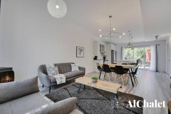 Adonis - Family Getaway - Spa & Pool - Portneuf