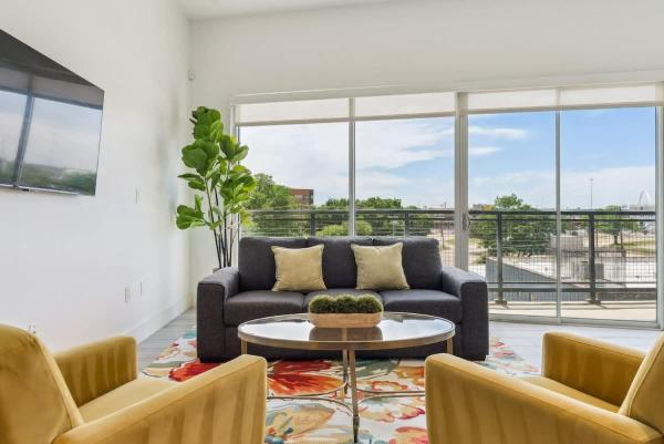 Cozy Spot Near Downtown No 318 - Dallas, TX