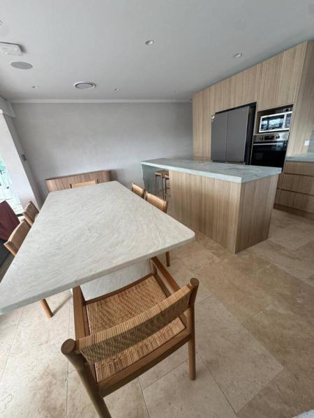 Forster Absolute Beachfront Steps To The Sand - 디아먼드 비치