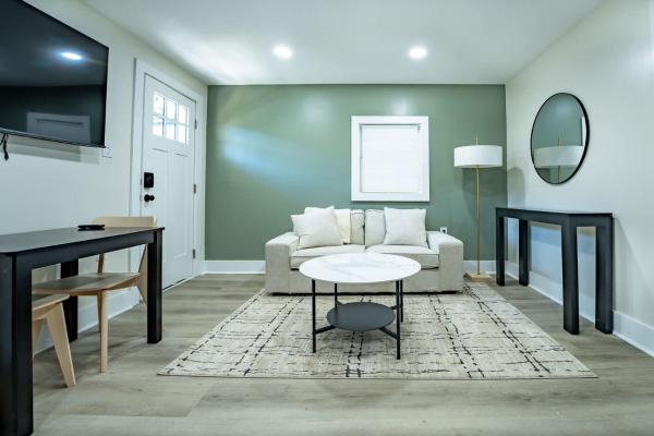 The Charleston Vii Vibe 8822 - North Charleston, SC