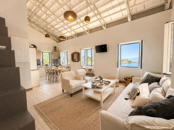 Locanda Paxos 18th Century Heritage Home With Seaview - Paxos