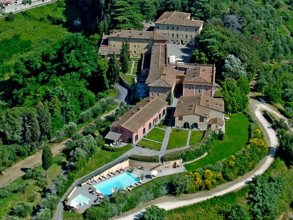 Borgo Colleoli Resort - Tuscany