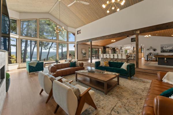The Gathering Place! Sleeps 24, Lakeview, Game Room - Nevada City, CA