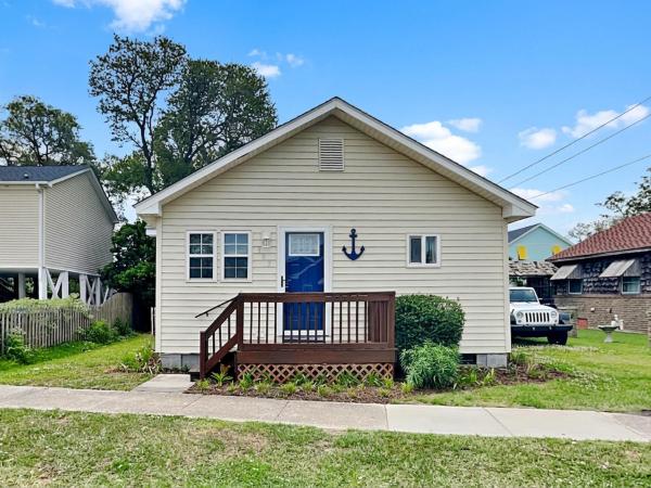 Flip Flop Cottage - Carolina Beach, NC