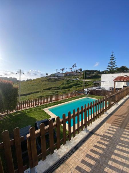 Like A Local Guest House - Ericeira