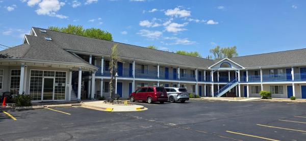 Fontana Village Inn - Wisconsin