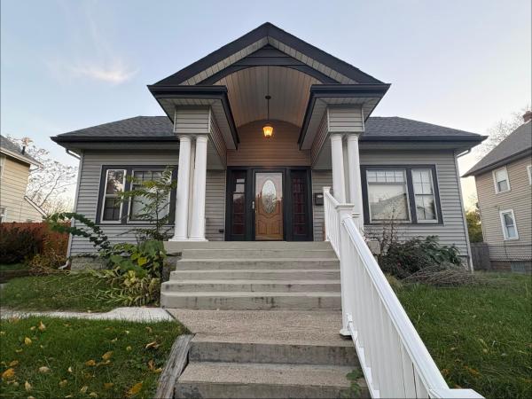 Spacious, Family Friendly 4br, 5qn Beds With Garage In Columbus - Grove City, OH