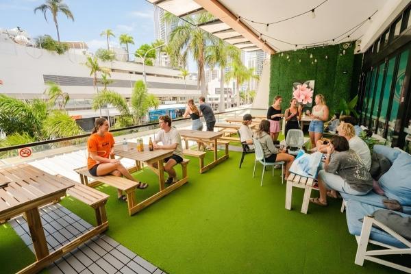 Tequila Sunrise Hostel Surfers Paradise - Queensland