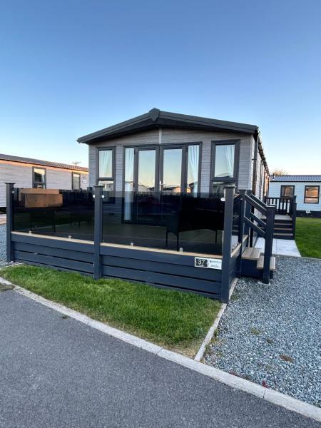 Bridlington Holiday Park - Lodge 37 - North Yorkshire