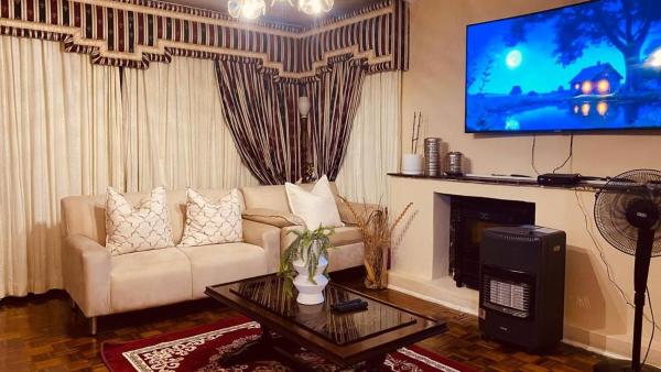 Charming 3-bedroom House Rental In Pinetown, South Africa - Pinetown