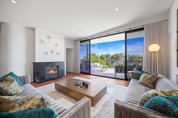 Dooragan Executive Beach House - Dunbogan - Kendall