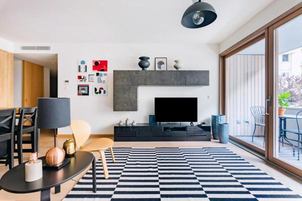 Gelman's Getaway In Lisbon - Santa Catarina