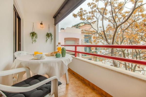 Cantinho Em Cascais, Spacious 3br With Balconies - Cascais