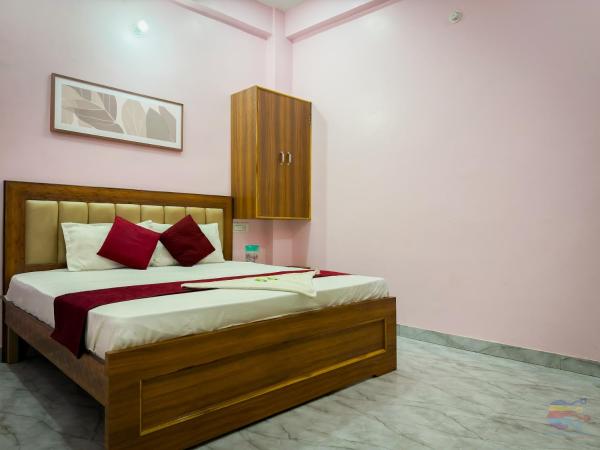 Vrinda Mohan Kunj - Vrindavan