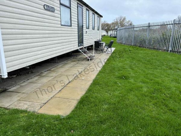 Thors Lakeside Retreat - North Wales