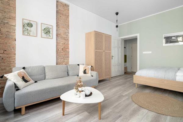 Modern Pet-friendly Apartment With Desk In Old Town By Noclegi Renters - Poznań