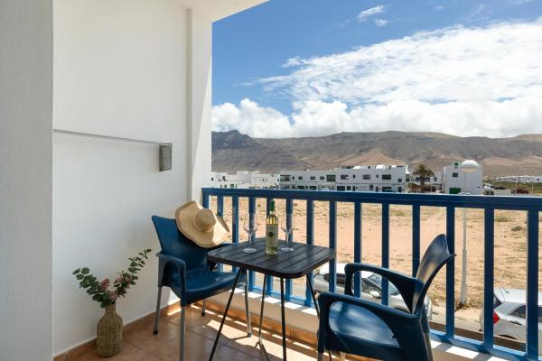 Famara Cactus By Escape Home - Lanzarote