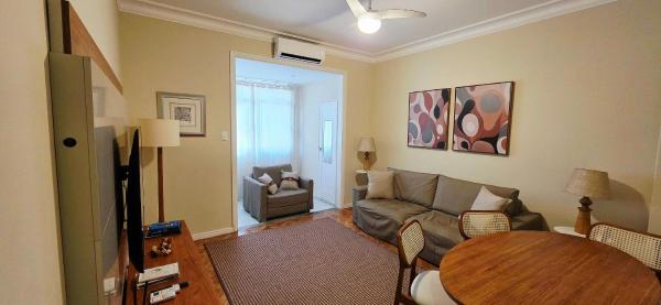 Apartamento 1 Quarto Reformado Perto Da Praia Em Copacabana - Rio de Janeiro