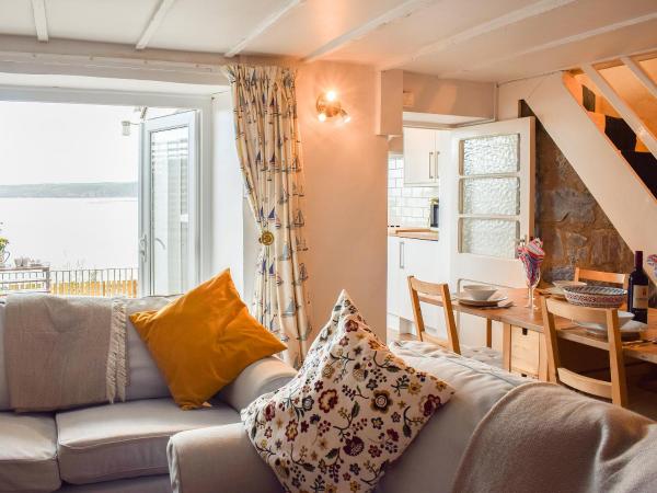 Seadrift - New Quay