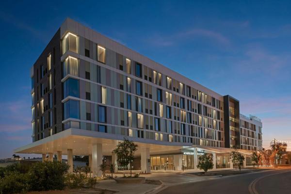 Ac Hotel By Marriott Scottsdale Old Town - Scottsdale, AZ