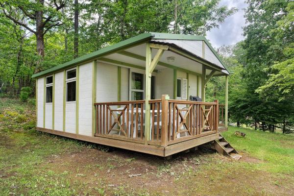 Camping Les Pialades -Chalet Club 5 - Gourdon