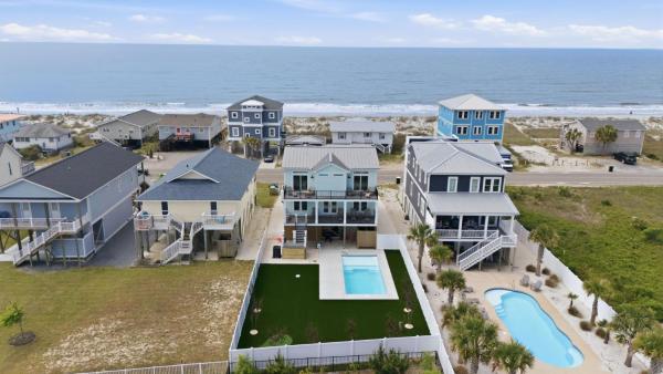 Ocean Views One Row To The Beach With Pool & Spa - Oak Island, NC