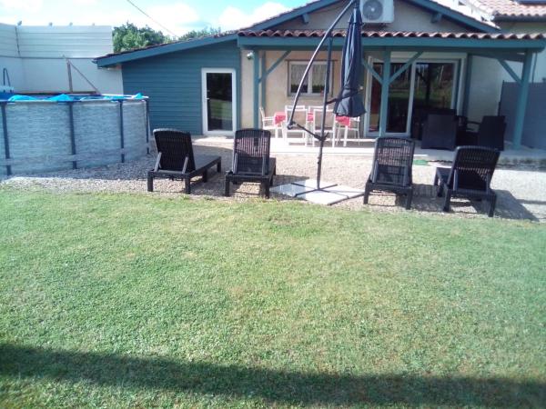 Gîte Avec Sa Piscine Privée - Lot-et-Garonne