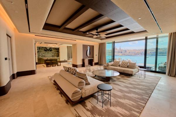 The Grand Vista - Ultra Luxury Sea View Apartment In Sliema - Valletta, Malta