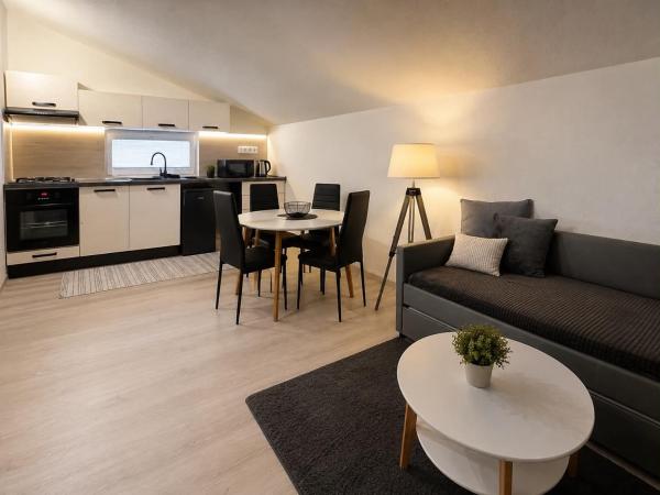 Vrátnica By Cañas Apartments - Free Private Parking Spaces - Rimavská Sobota