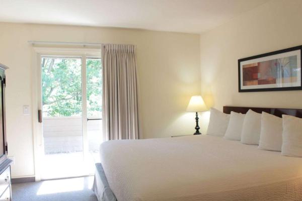 Two Bedroom First Floor - Wichita, KS
