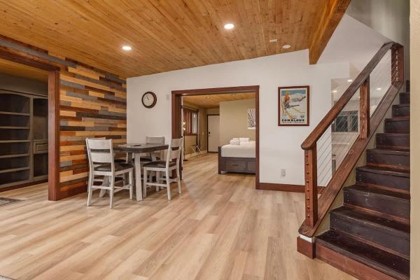 Residential Area Ski Chalet By Creek - Sleeps 6 - Alyeska, AK