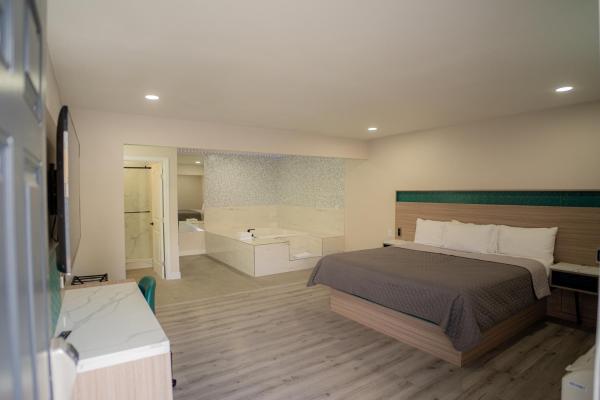Flamingo Motel Near Universal Studios - San Fernando Valley, CA