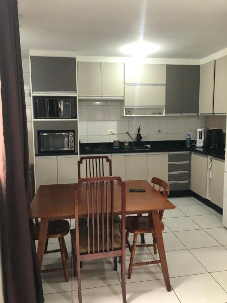 Apartamento Confortável Próximo Ao Aeroporto - São José dos Pinhais