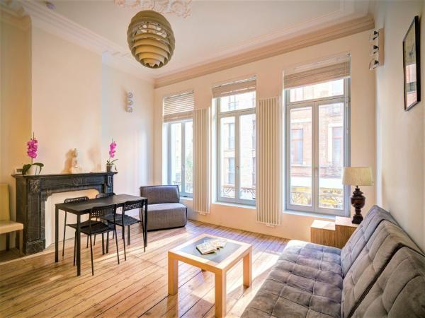 2-bedroom Apartment In Antwerp Centre - Brasschaat