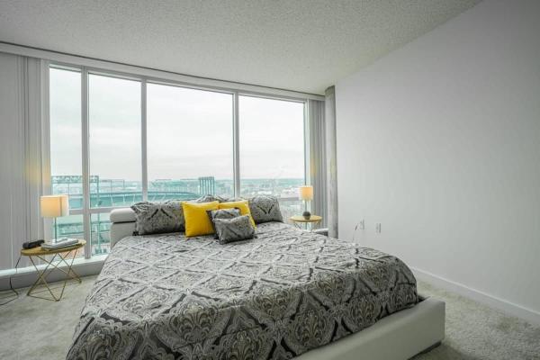 Downtown 2br Apartment Near Convention Center - Baltimore, MD