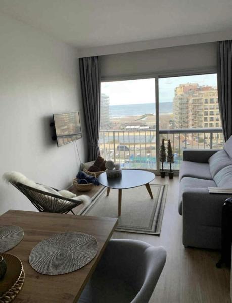 Stylish Renovated Apartment With Sea View - Middelkerke