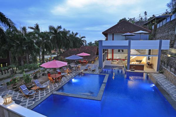 Premium Room @ Jazz Senggigi Hotel - Mataram