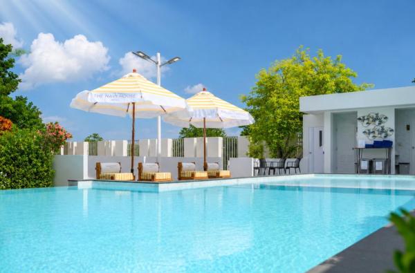 The Navy House Hotel - Sattahip
