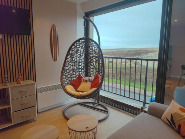 Apartment In Lacanau-océan With View And Parking - Lacanau