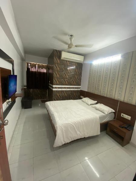 Hotel Anand Palace Inn - Ahmedabad