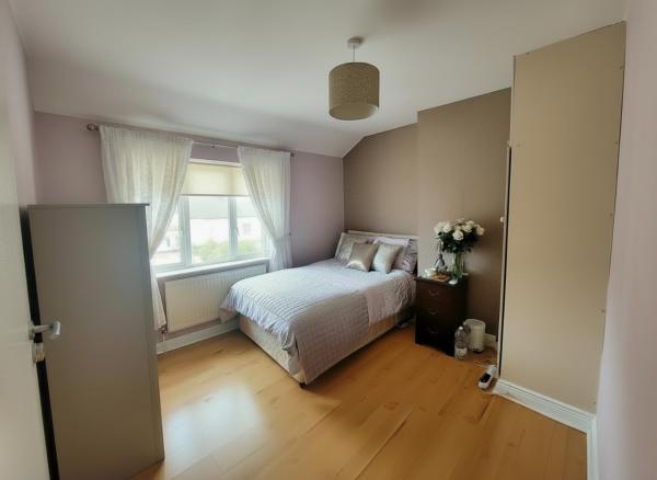 Modern Double Room Near Kilmainham Gaol Centre & Luas Stop - Dublin