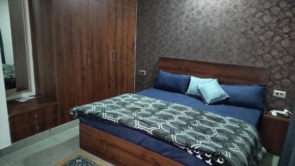 Fully Furnished 1 Bhk Apartment With Free Parking In Tapovan, Rishikesh - Rishikesh