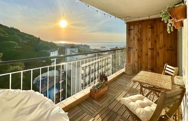 Sea View Apartment Near Beach In Calella - Calella