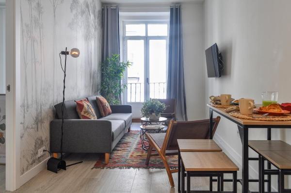 Apartamento De 1 Dormitorio En La Puerta Del Sol - Madrid