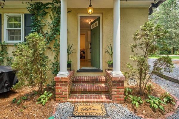 The Cottage At Knollwood Manor - North Carolina